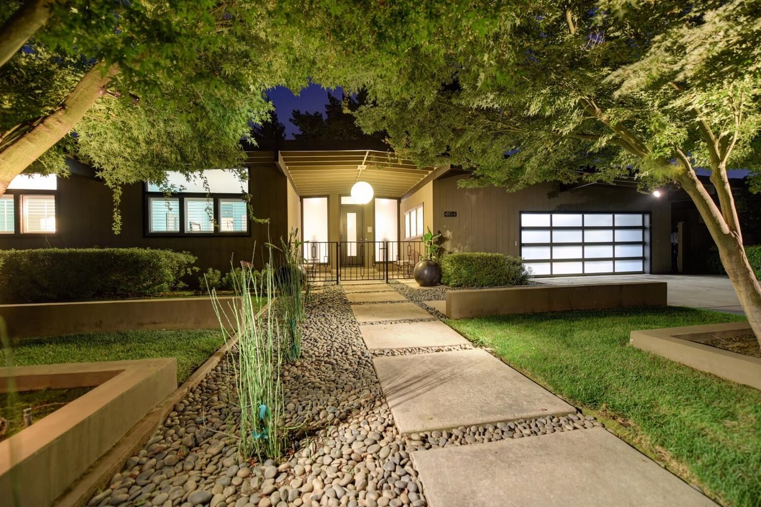 Home for sale in Sacramento: 4154 American River Drive, Sacramento, CA ...