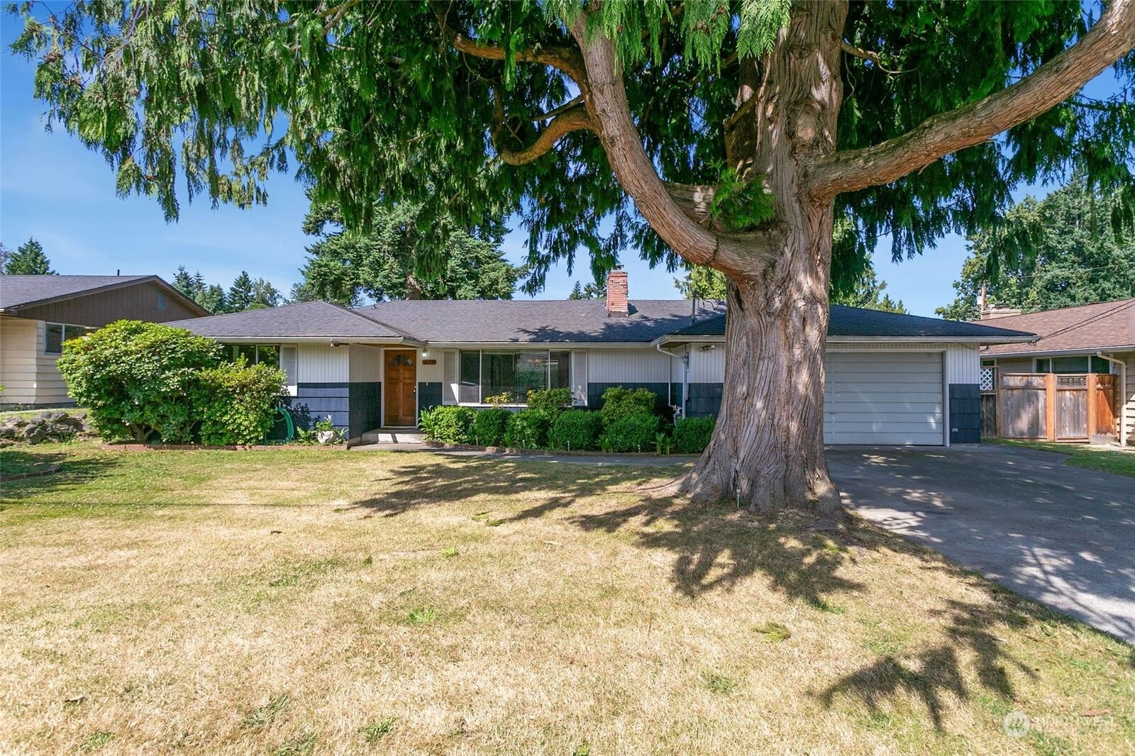 House for sale in Burien: 16711 2nd Place S, Burien, WA 98148