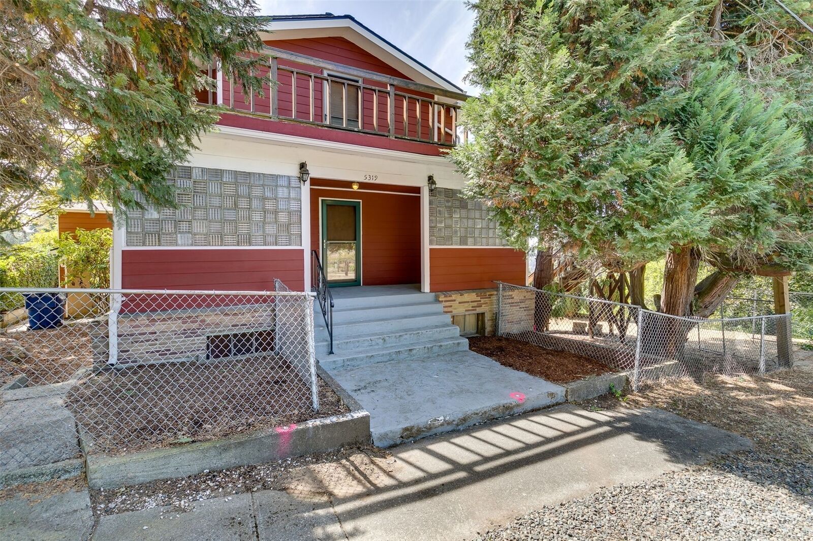 MLS#2139857: 5319 S Moore Street, Seattle, WA 98178