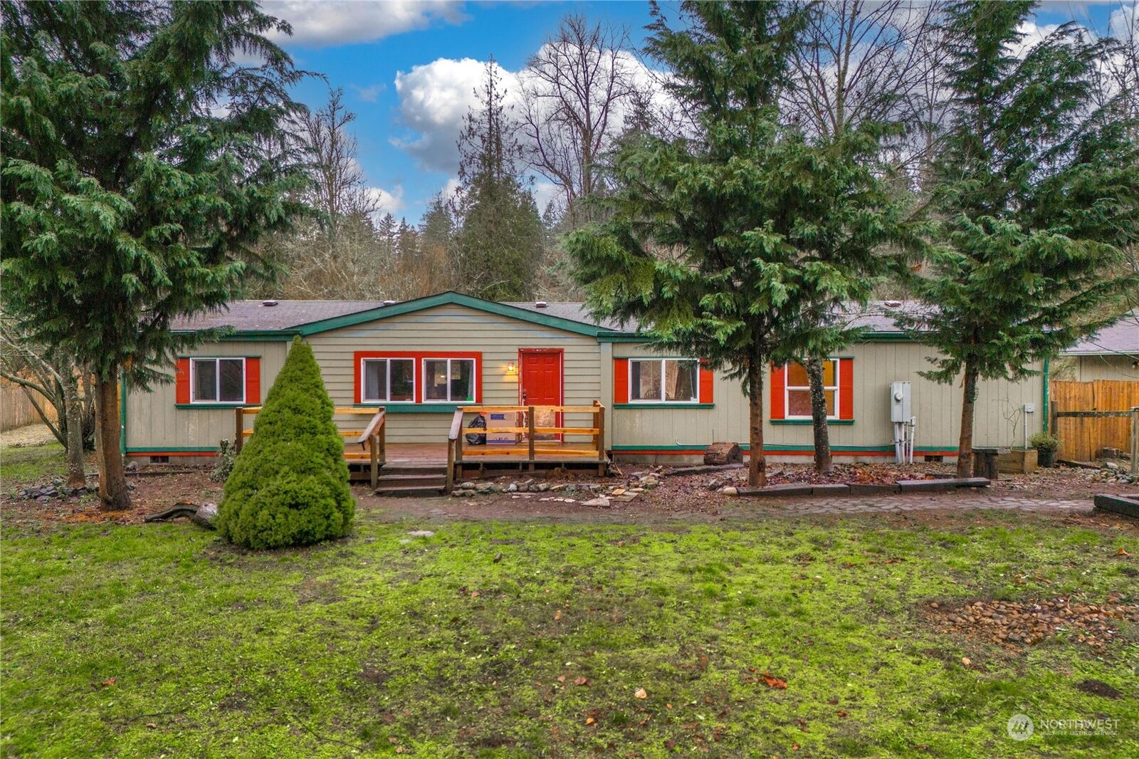 4 bed Eatonville home for sale: 36206 96th Avenue E, Eatonville, WA 98328