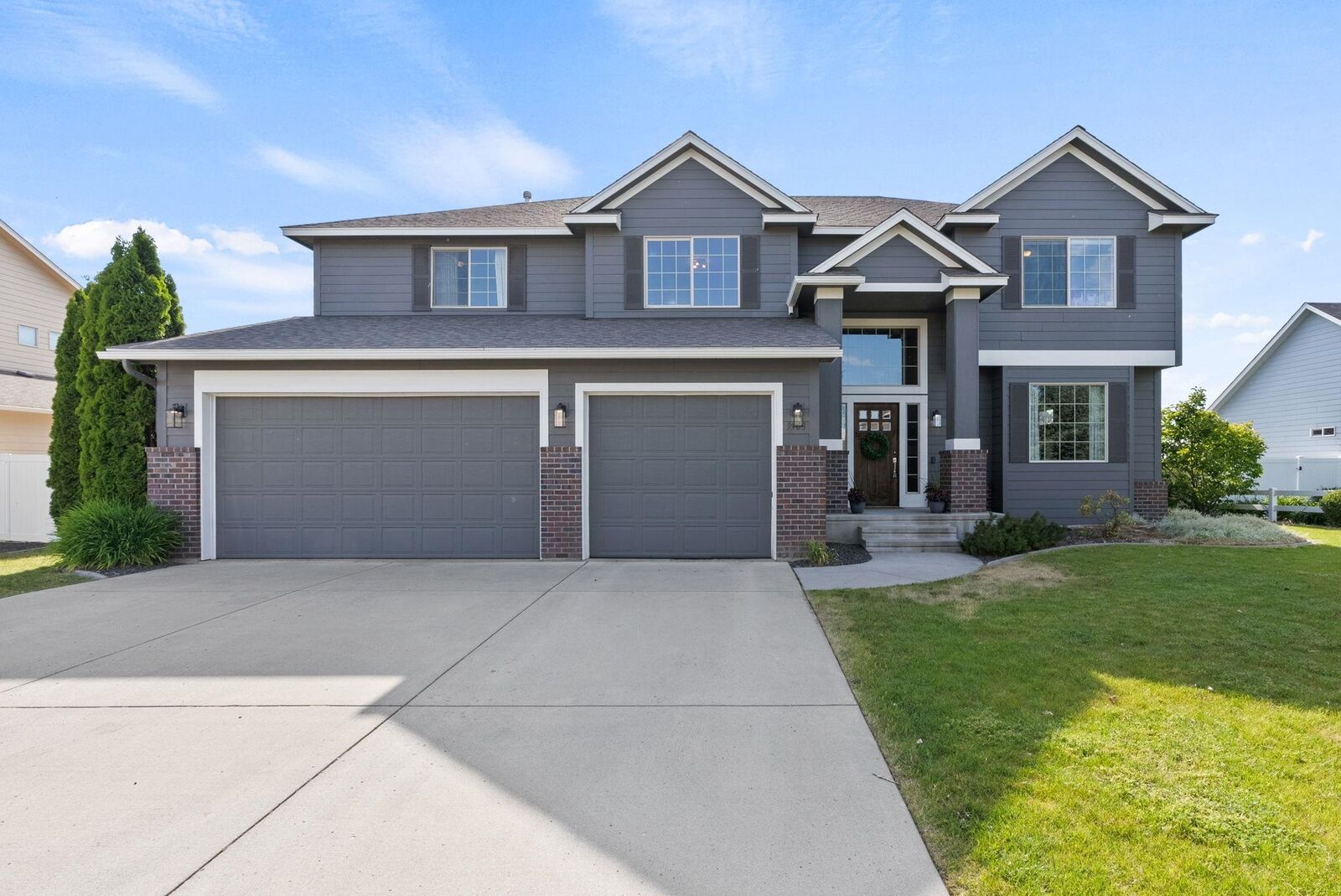 House for sale in Spokane: 9903 N Austin Ln, Spokane, WA 99208