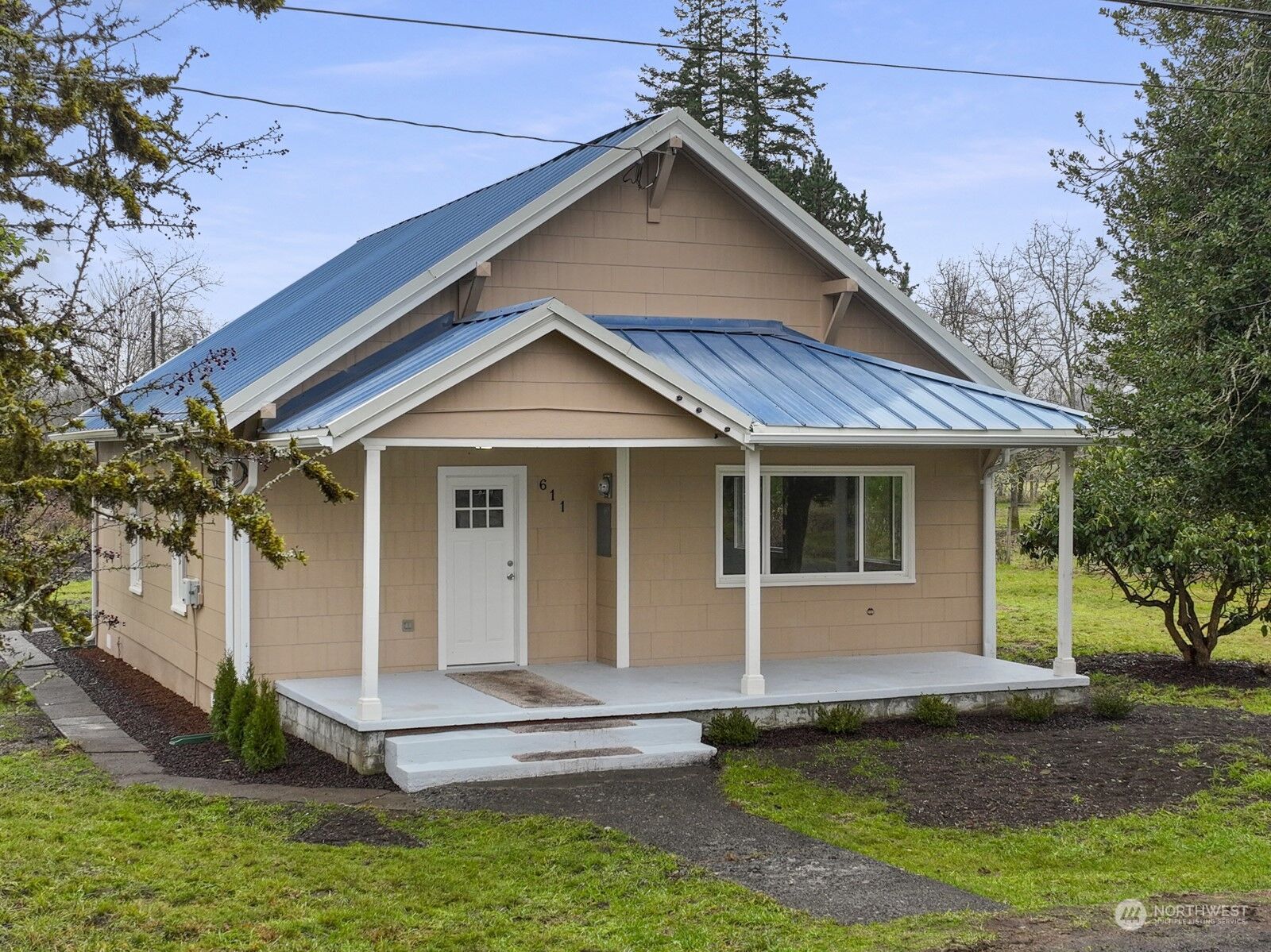 3 bed Satsop home for sale: 611 W Market Street, Satsop, WA 98583