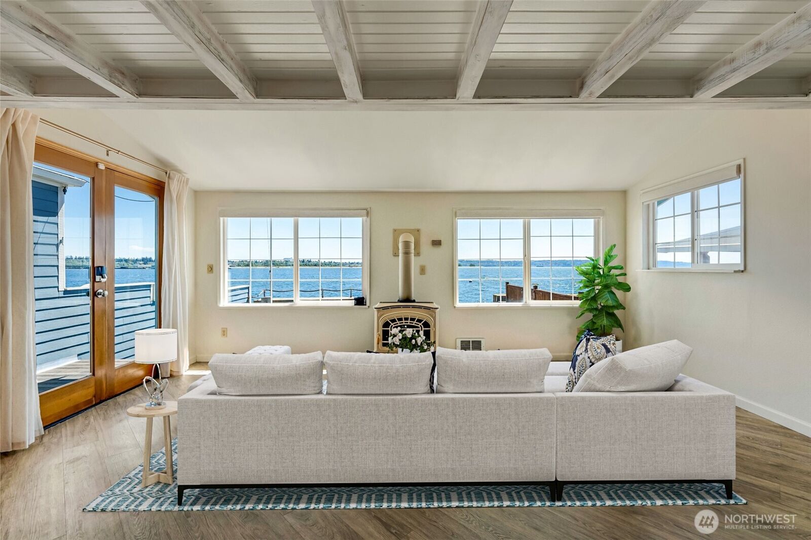 1 bed Tulalip home for sale: 130 Priest Point Drive NE, Tulalip, WA 98271