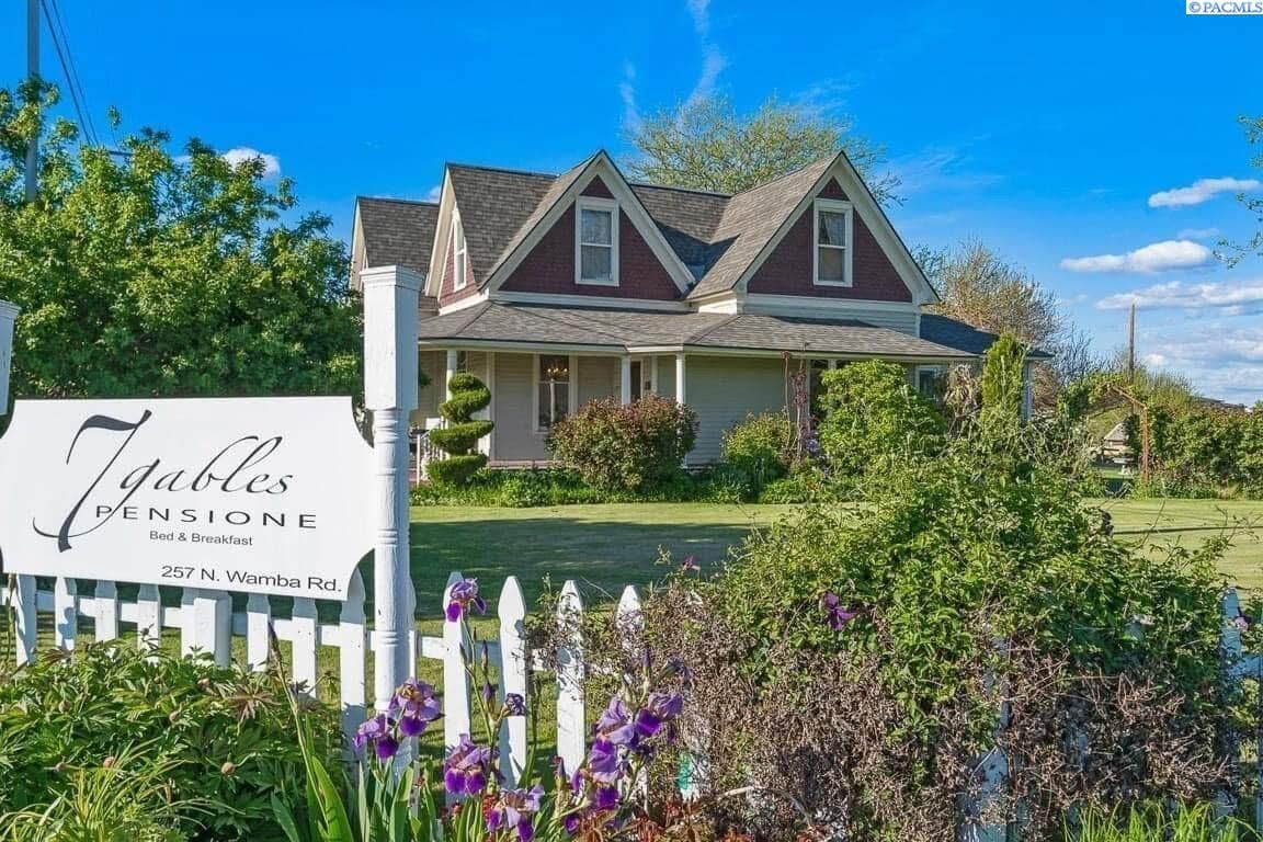 House for sale in Prosser: 257 N Wamba, Prosser, WA 99350