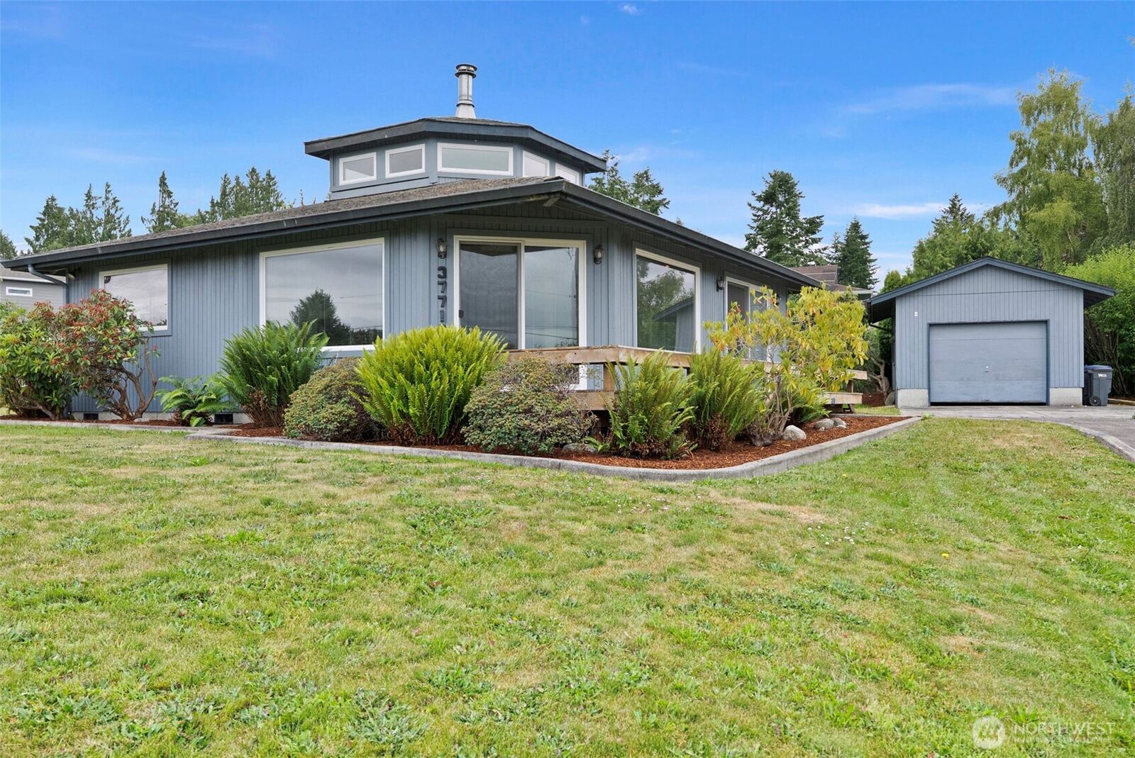 MLS#2396033: 37712 Vista Key Drive NE, Hansville, WA 98340