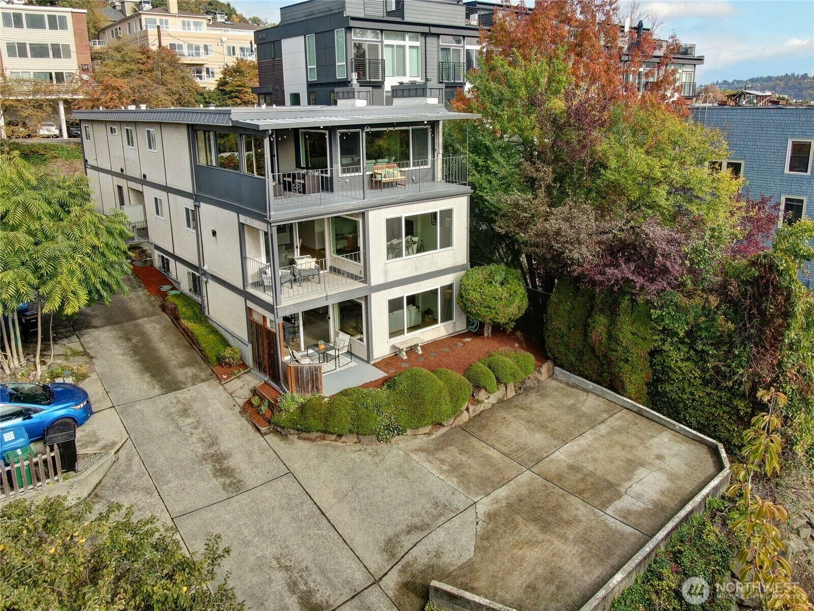 MLS#2447242: 161 Valley Street, Seattle, WA 98109