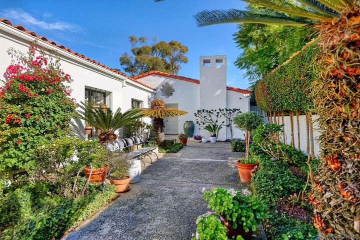 4 bed La Jolla home for sale: 7733 Whitefield, La Jolla, CA 92037