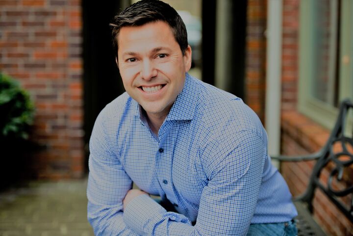 Jason Price - Bellevue West - - Windermere - - Windermere Real Estate
